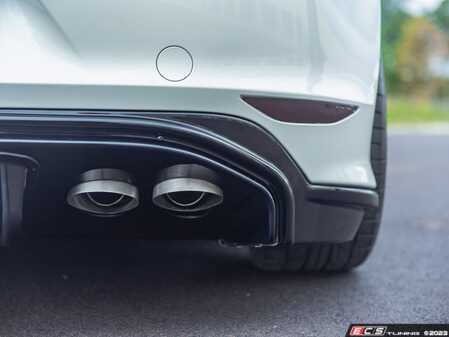ECS - 039582LA01-01KT - MK7 Golf R Functional Aerodynamic Rear Diffuser Kit