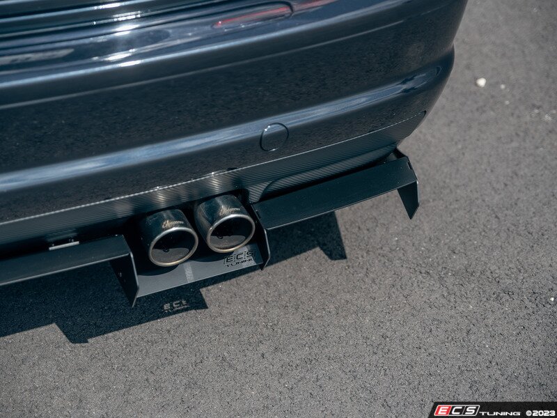 ECS - 047616la01KT - E46 M3 Street Flow Rear Diffuser