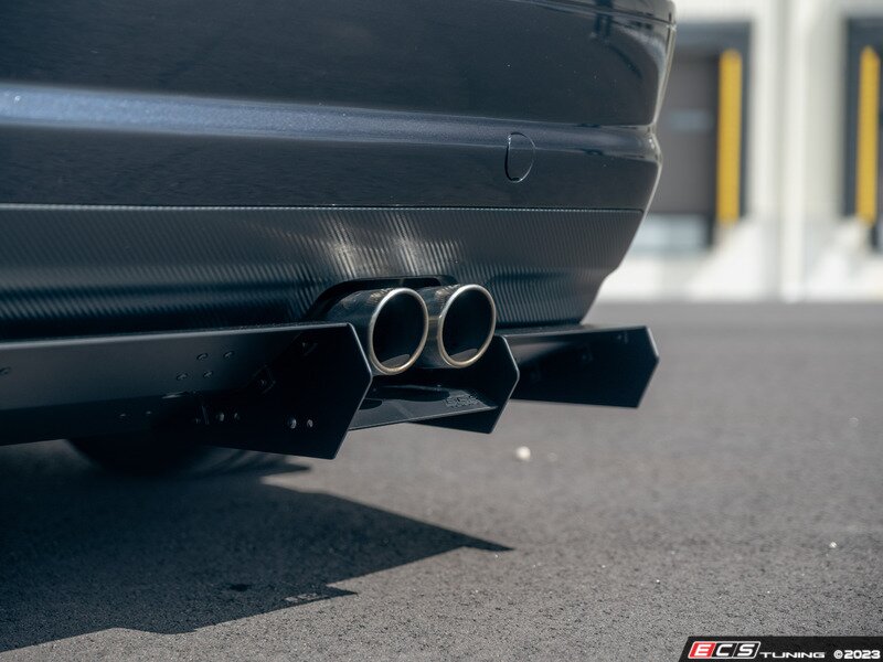 ECS - 047616la01KT - E46 M3 Street Flow Rear Diffuser