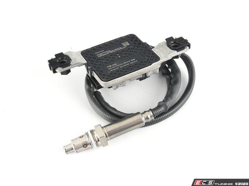 Genuine Volkswagen Audi - 04L907805CK - SENSOR (04L 907 805 CK)