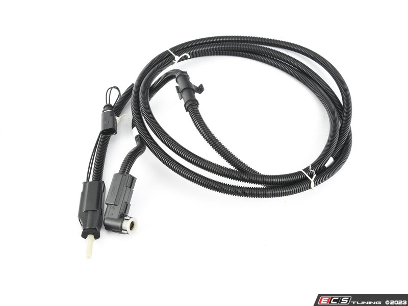 Genuine Volkswagen Audi - 5Q0131984AF - SUPPLY LIN (5Q0 131 984 AF)