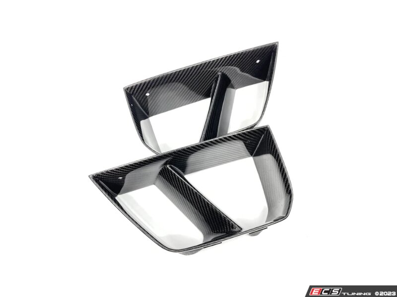 Grale - GBG8XFGIWS - Carbon Fiber Lower Grille Scoop With Fin - G8x