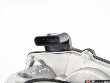 Genuine BMW - 13548623324 - THROTTLE HOUSING ASSY (13-54-8-623-324)