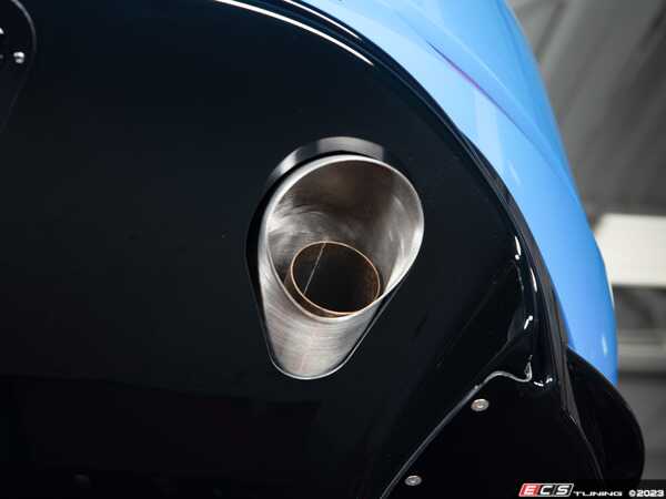 ECS - 039568LA01-01KT - MK7.5 GTI Functional Aerodynamic Rear Diffuser Kit