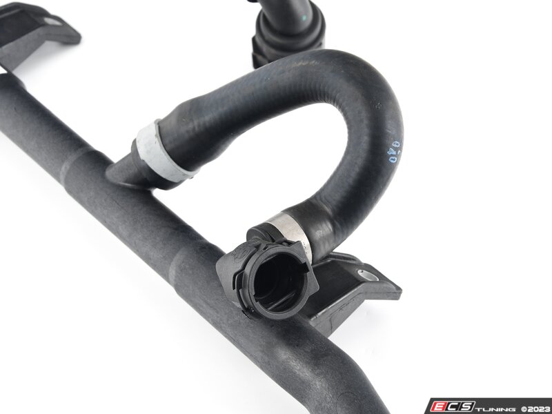 Genuine BMW - 17127639027 - Engine Coolant Recovery Tank Hose (17-12-7 ...