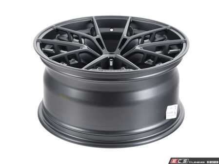 Genuine BMW - 36108746989 - 19" Style 963M Forged Wheel in Frozen ...