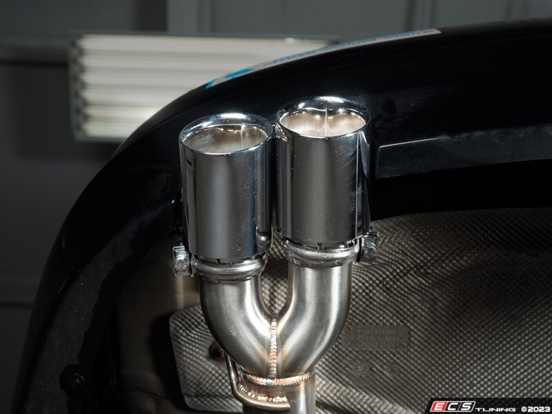 ECS - 030471LA02 - E82 128 Muffler And Res Delete