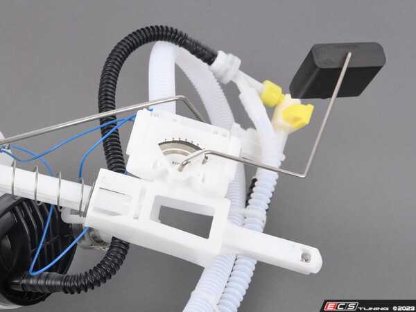 URO - 16147163296 - Fuel Filter/Fuel Pressure Regulator Repair Kit