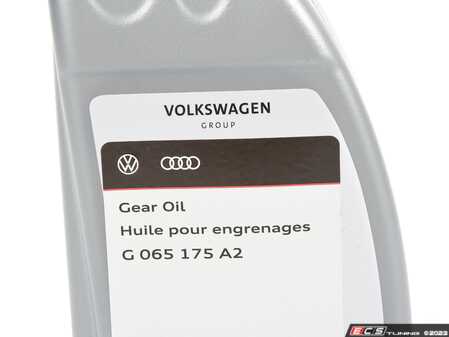 Genuine Volkswagen Audi - G065175A2 - GEAR OIL (G 065 175 A2)