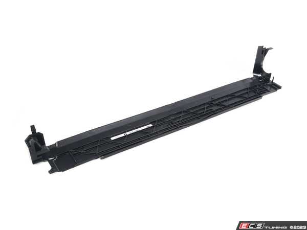 Genuine BMW - 17118666836 - Cover - Top (17-11-8-666-836)