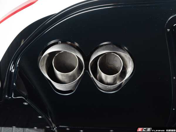 ECS - 039591LA01-01KT - MK7.5 Golf R Functional Aerodynamic Rear ...