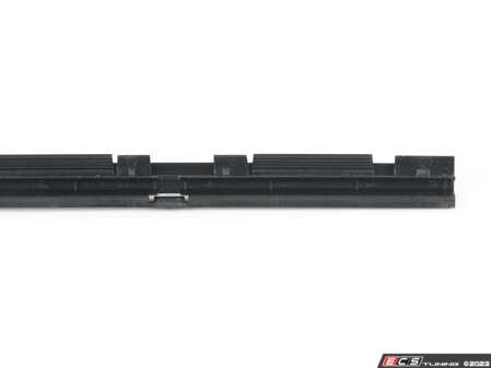 Genuine MINI - 51377491333 - Mounting Rail Trim strip - Rear Side Panel ...