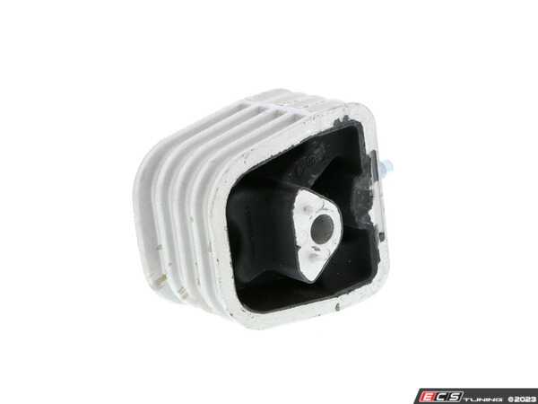 Vaico - 1682401617 - Engine Mount - Priced Each