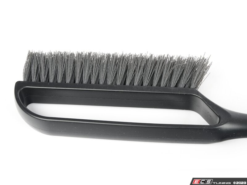 Genuine BMW - 83125A71808 - BMW Ice Scraper Telescope w/ Snow Brush (83 ...