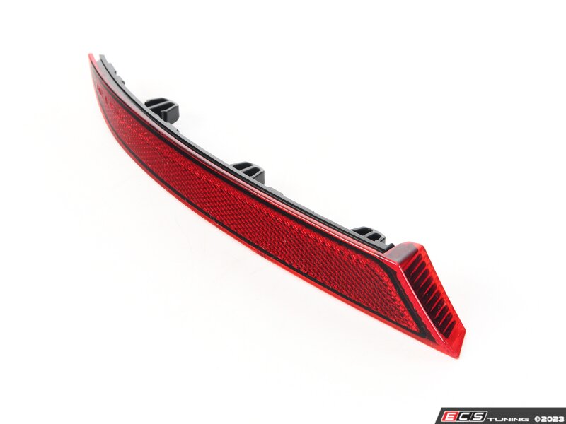 Genuine Volkswagen Audi - 561945105A - REFLECTOR (561 945 105 A)
