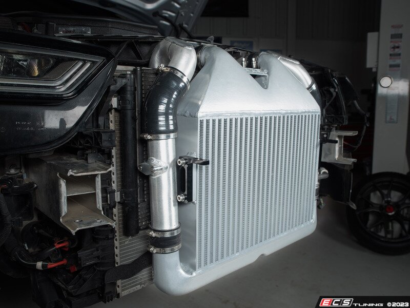 ECS Tuning C7 / C7.5 S6 Air To Air Intercooler Kit