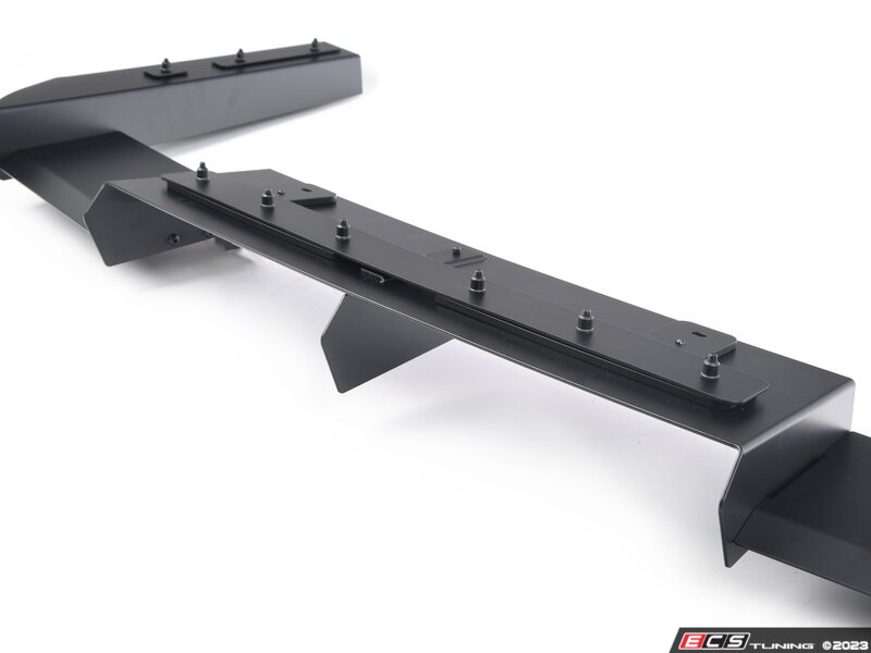 ECS - 047602la01KT - E36 M3 Street Flow Rear Diffuser