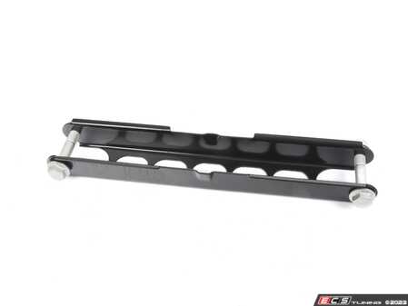 URO - 33322406291 - Rear Trailing Arm - Priced Each