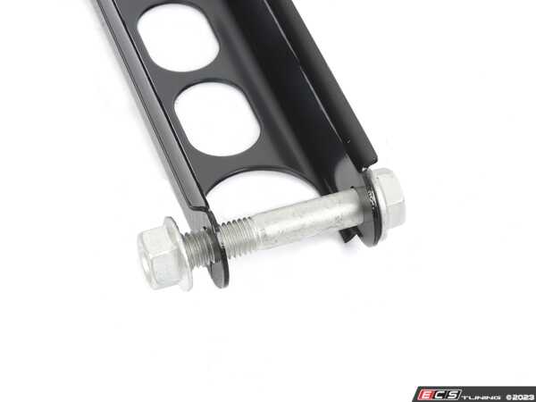 URO - 33322406291 - Rear Trailing Arm - Priced Each