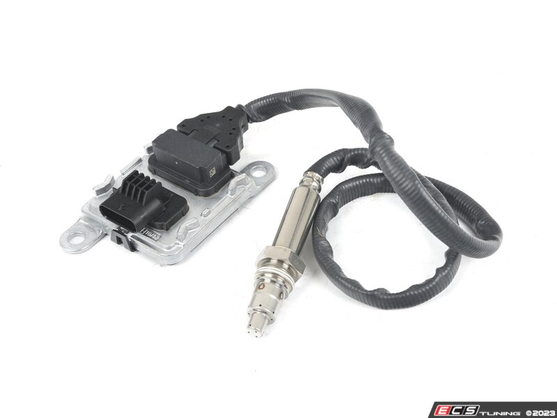 Genuine Mercedes Benz - 0009058111 - Nox Sensor