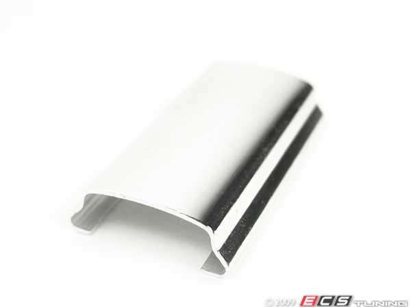 Genuine BMW - 51311835906 - Windshield Moulding Joint - Center (51-31-1 ...