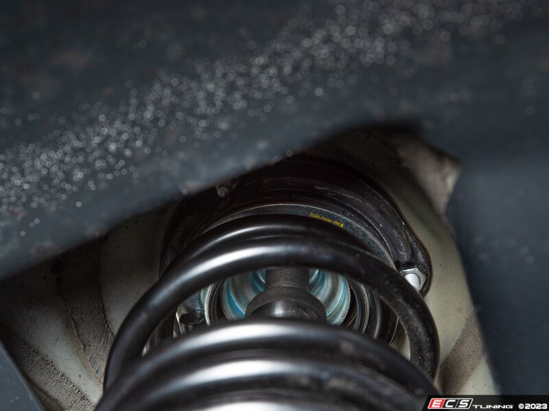 ECS - 051126LA01 - MK6 Jetta / Jetta GLI Lowering Spring Set