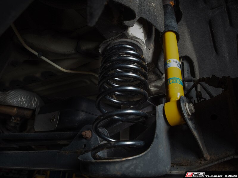 ECS - 051126LA01 - MK6 Jetta / Jetta GLI Lowering Spring Set