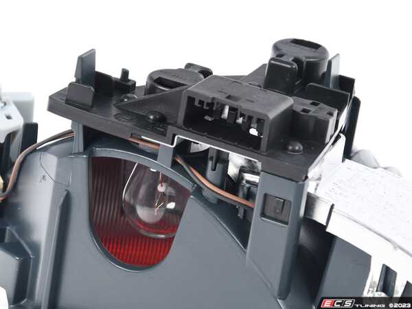 Genuine BMW - 63217350697 - Tail light - Left (63-21-7-350-697)