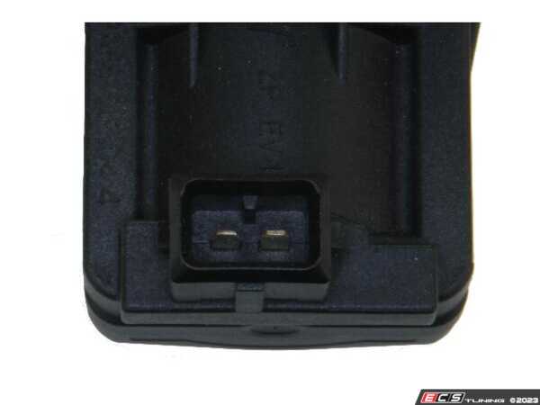 URO - 11657601058 - Turbocharger Diverter Valve