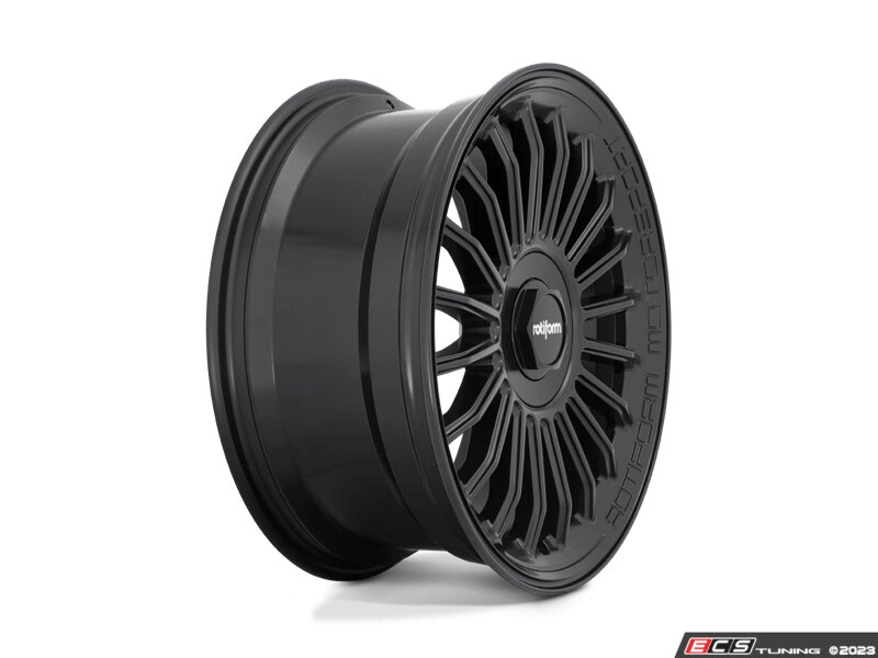 Rotiform - R1611985F8+45KT1 - 19" Rotiform BUC-M Wheels - Set Of Four