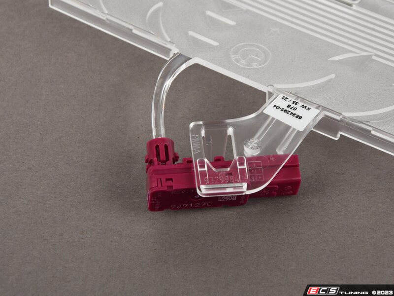 Genuine BMW - 63316824295 - OPTICAL CONDUCTOR (63-31-6-824-295)