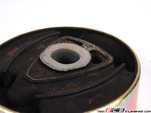Genuine BMW - 33171135242 - Differential Mount Bushing (33-17-1-135-242)