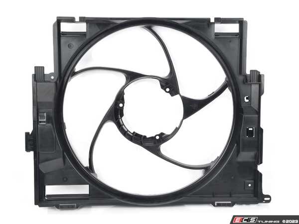 Genuine BMW - 17427953261 - Fan Shroud - 850W (17-42-7-953-261)