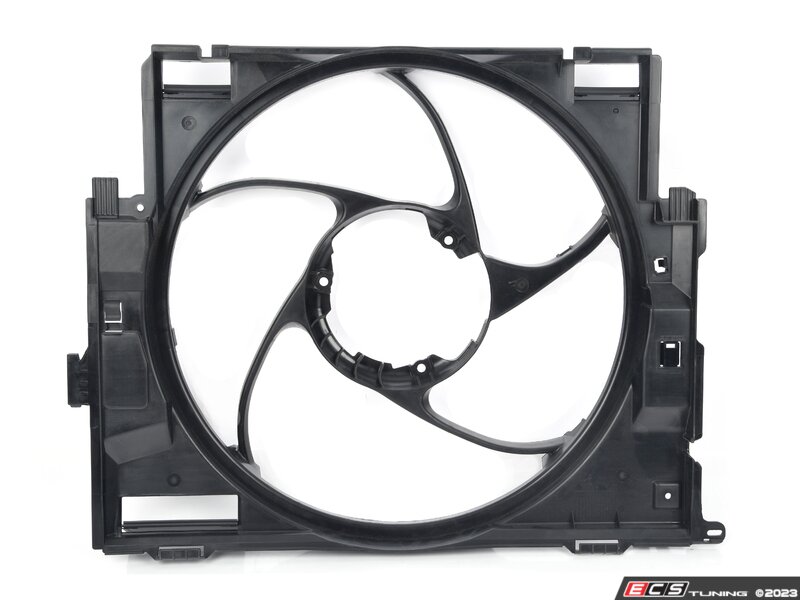 Genuine BMW - 17427953261 - Fan Shroud - 850W (17-42-7-953-261)