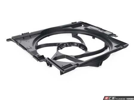 Genuine BMW - 17427953261 - Fan Shroud - 850W (17-42-7-953-261)