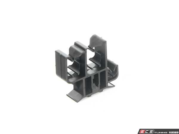 Genuine BMW - 16137385411 - CLIP (16-13-7-385-411)