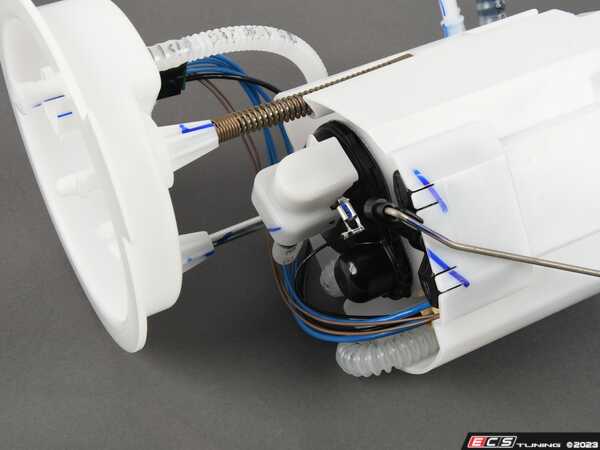 Genuine BMW - 16117300463 - Fuel Pump (16-11-7-300-463)