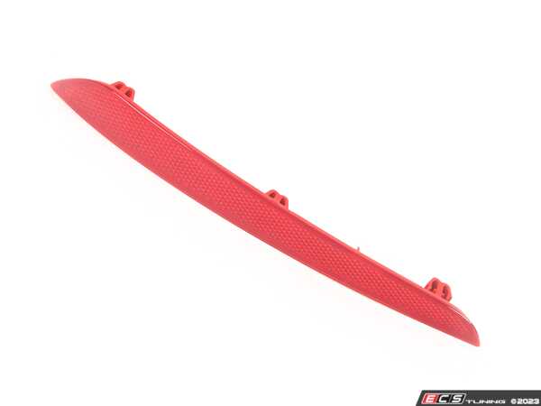 Genuine BMW - 63147388765 - Reflector - Bumper Cover (Red) (63-14-7-388 ...