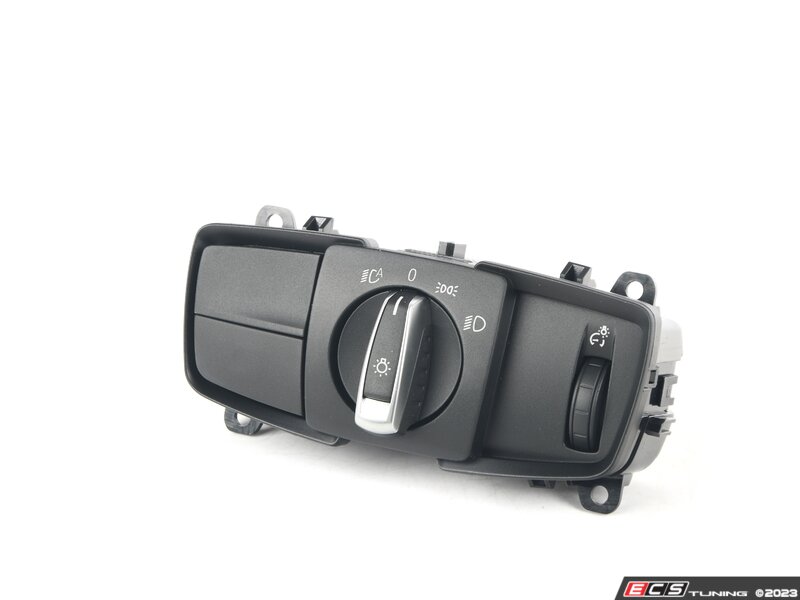 Genuine BMW - 61316847504 - CONTROL ELEMENT LIGH (61-31-6-847-504)