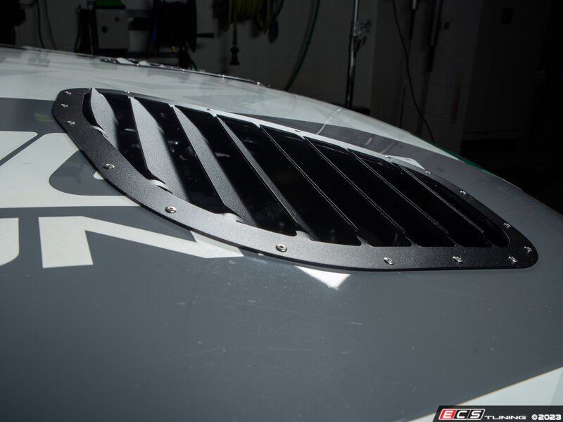 ECS News - New ECS MK7 Hood Vents - Designed On Our Racewagen