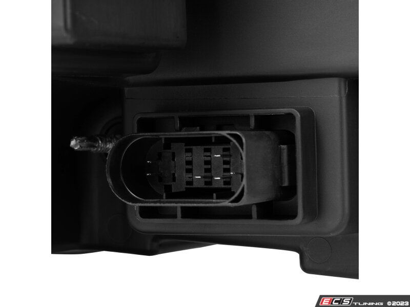 AlphaRex - 880498 - Sprinter LUXX-Series LED Projector Headlight Set ...