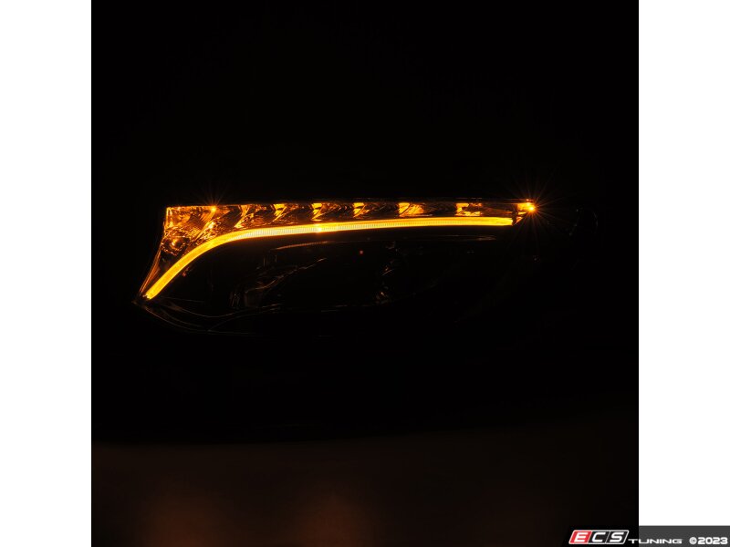 AlphaRex - 880498 - Sprinter LUXX-Series LED Projector Headlight Set ...