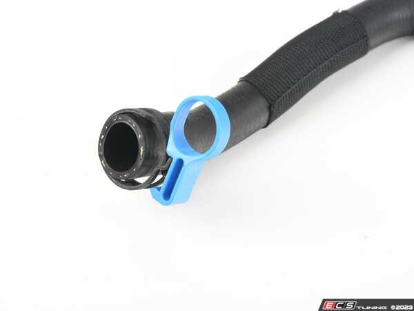 Genuine BMW - 17127617377 - LINE, PUMP-TURBOCHARGER-HEAT (17-12-7-617-377)