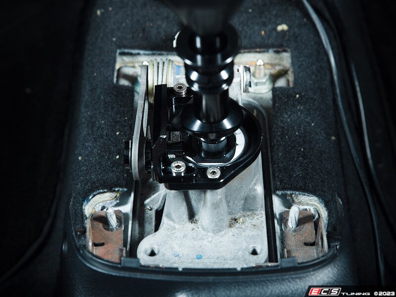 ECS - 048809la01KT - MK4 In-Cabin Short Shifter Kit