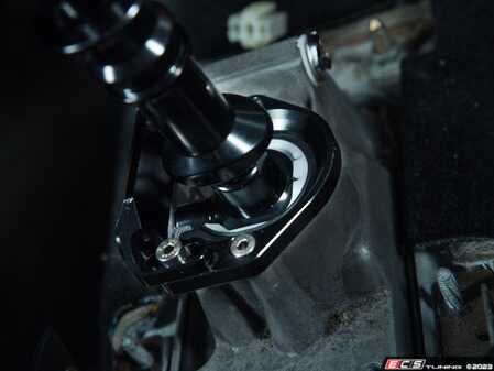 ECS - 048809la01KT - MK4 In-Cabin Short Shifter Kit