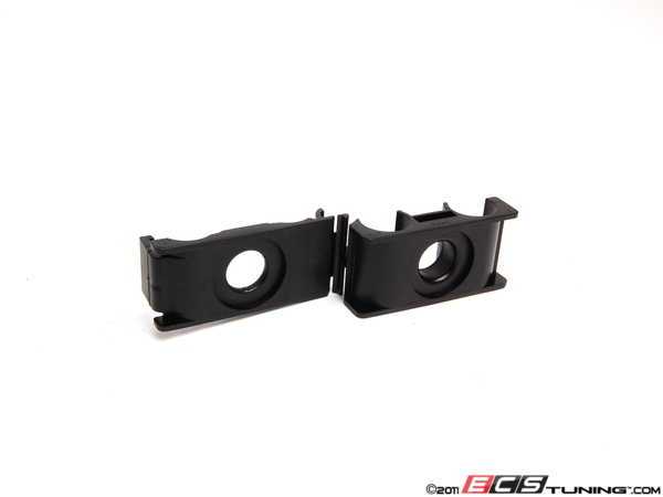 Genuine BMW - 17227519270 - Oil Pipe Bracket (17-22-7-519-270)