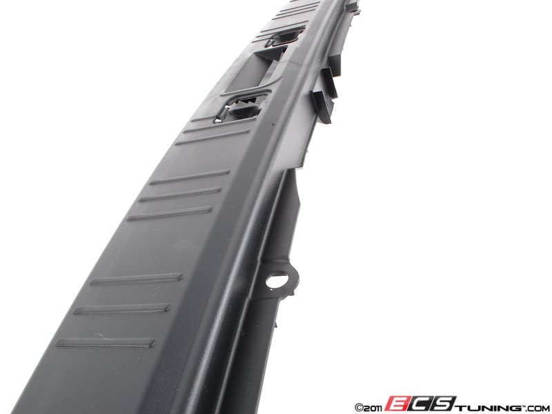 Genuine BMW - 51478185232 - E39 Loading Sill Cover - Black (51-47-8-185 ...