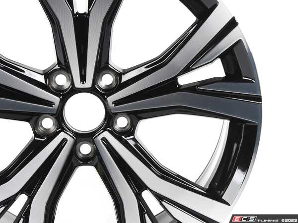Genuine Volkswagen Audi - 561601025ADFZZ - 18" Split 5-Spoke Two-Toned ...