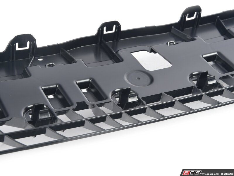 Genuine BMW - 51117884932 - ADAPTER, SPLITTER, CENTRE (51-11-7-884-932)