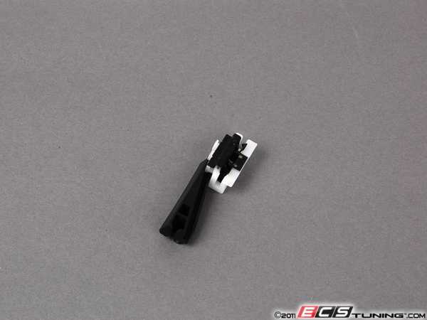 Genuine Mercedes Benz - 2106900213 - Retaining Clip